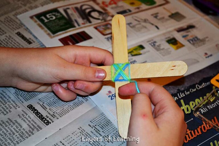 How To Make an Ojo de Dios - Layers of Learning